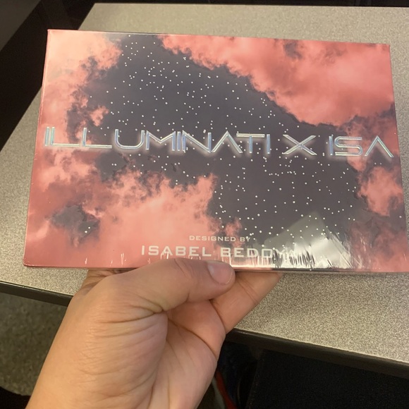 illuminati | Makeup | Illuminati Cosmetics Eye Shadow Palette | Poshmark